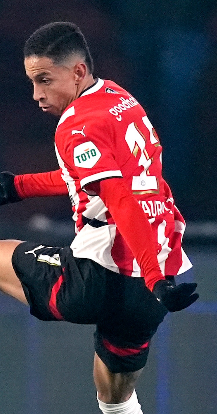 PSV - Persconferentie | 'Hij is op dit moment een van onze beste spelers'